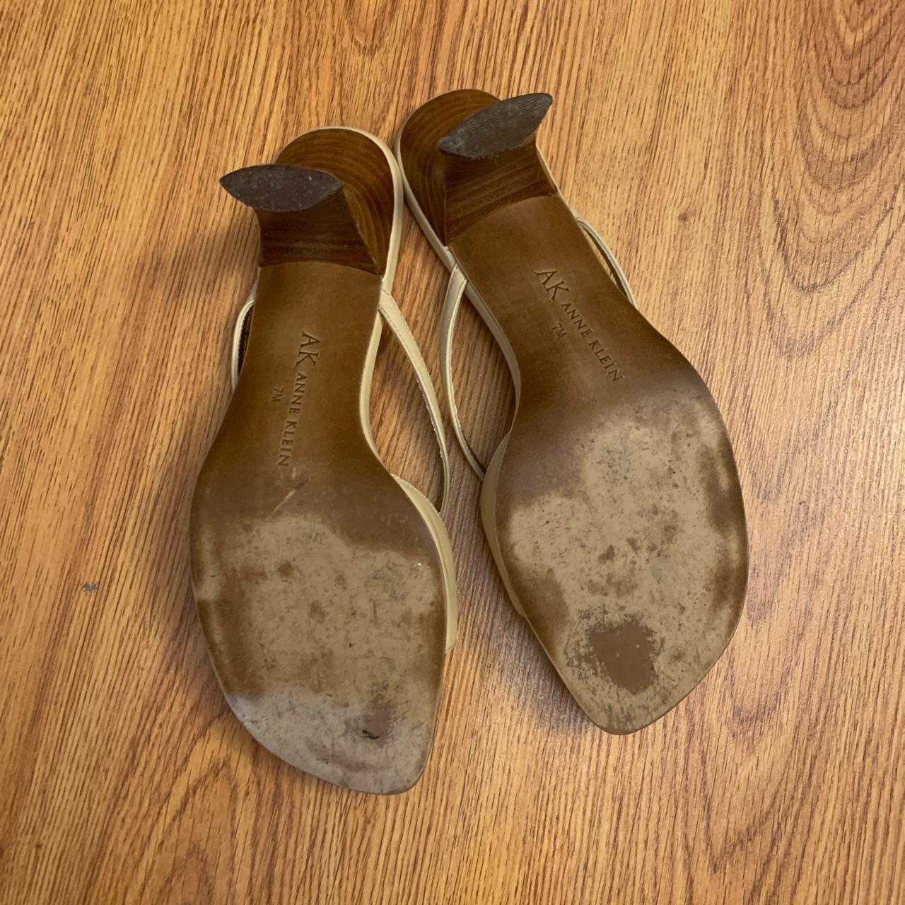 Anne Klein Women's Cream Courts | Depop