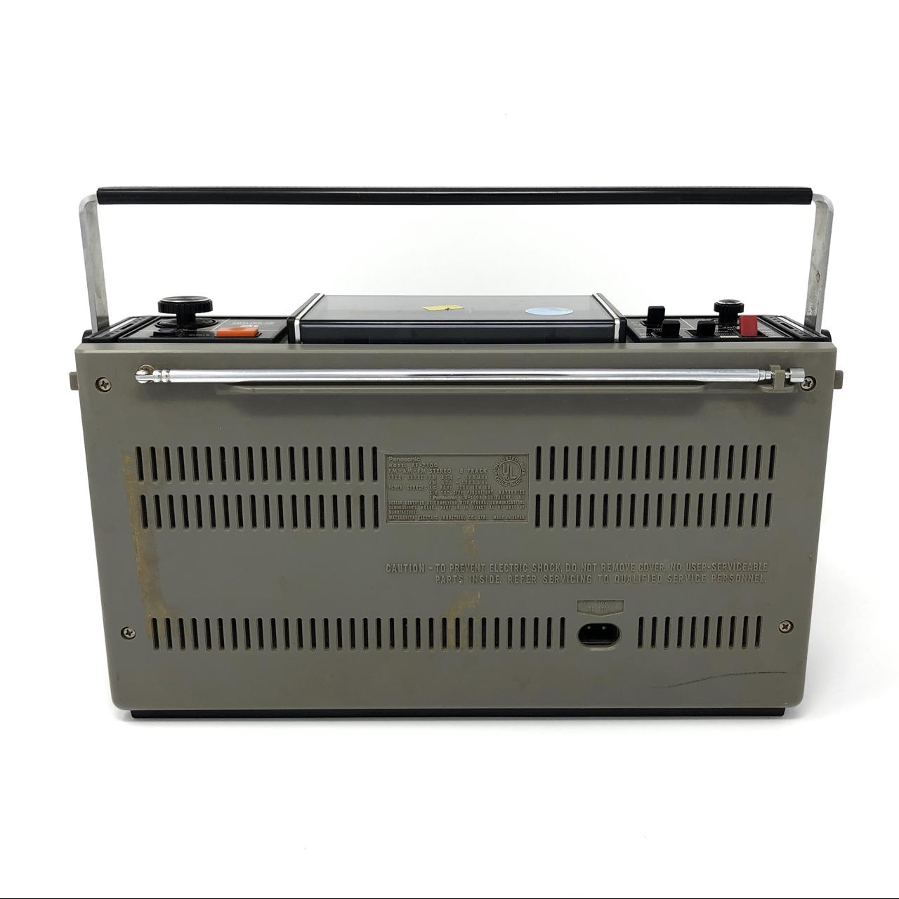 Panasonic RF-7100 AM/FM Radio and 8 track. I love... - Depop
