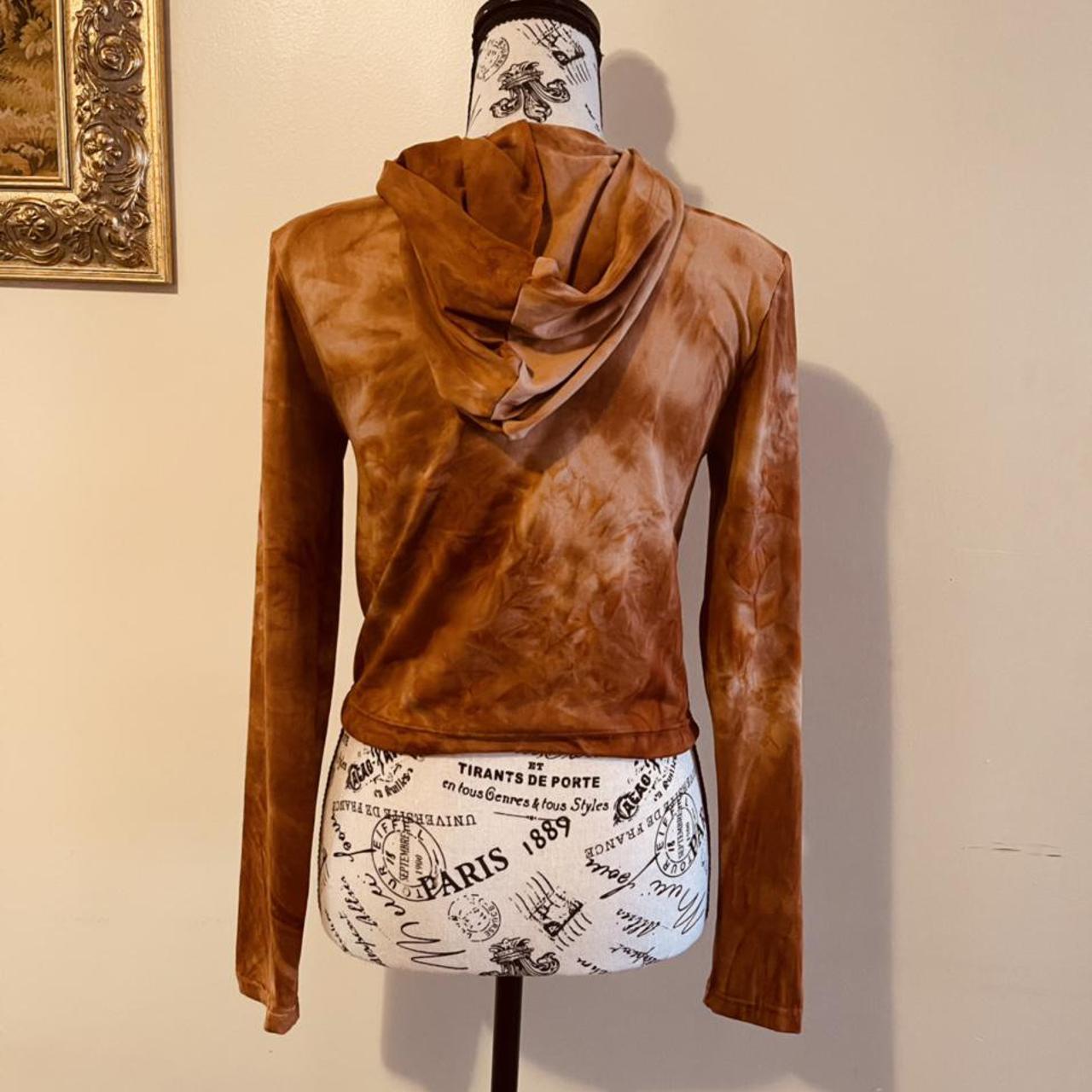 Roman Women's Orange Crop-top | Depop