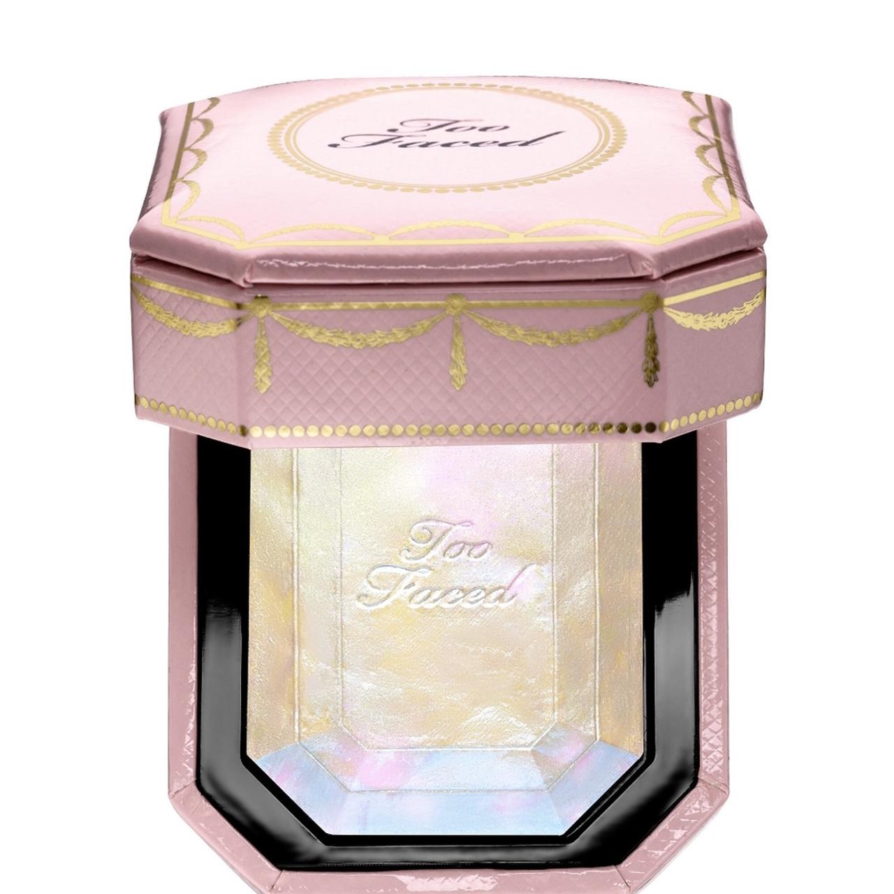 too faced cosmetics diamond light highlighter // new... - Depop