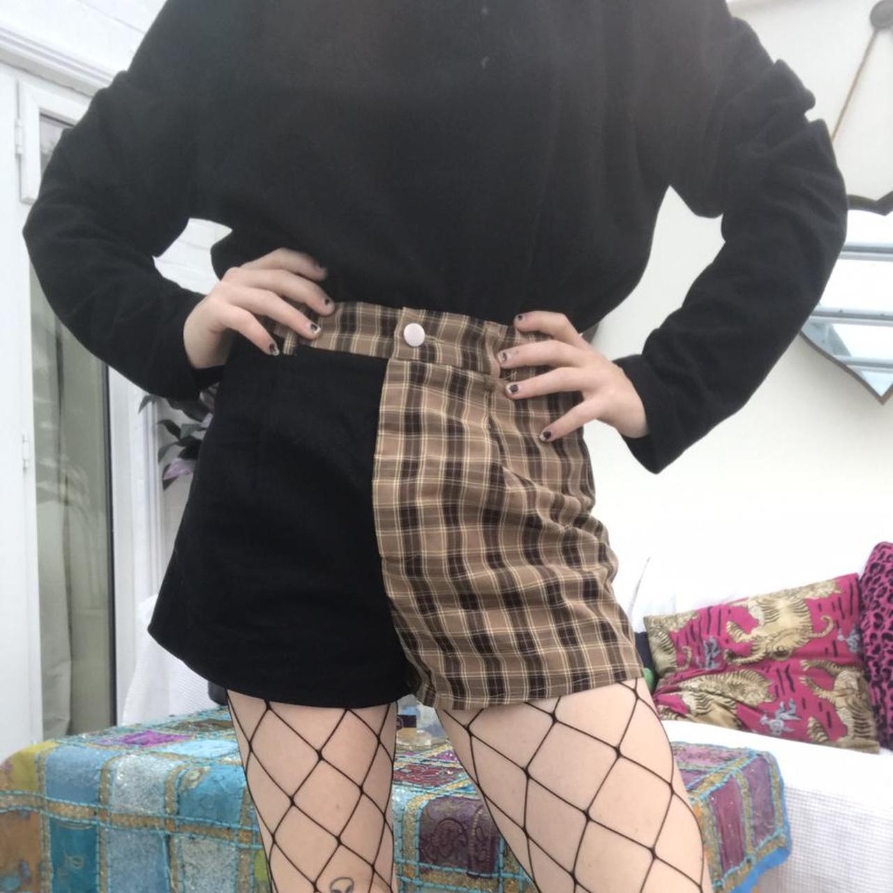 Cute mini shorts with split print! Perfect for... - Depop