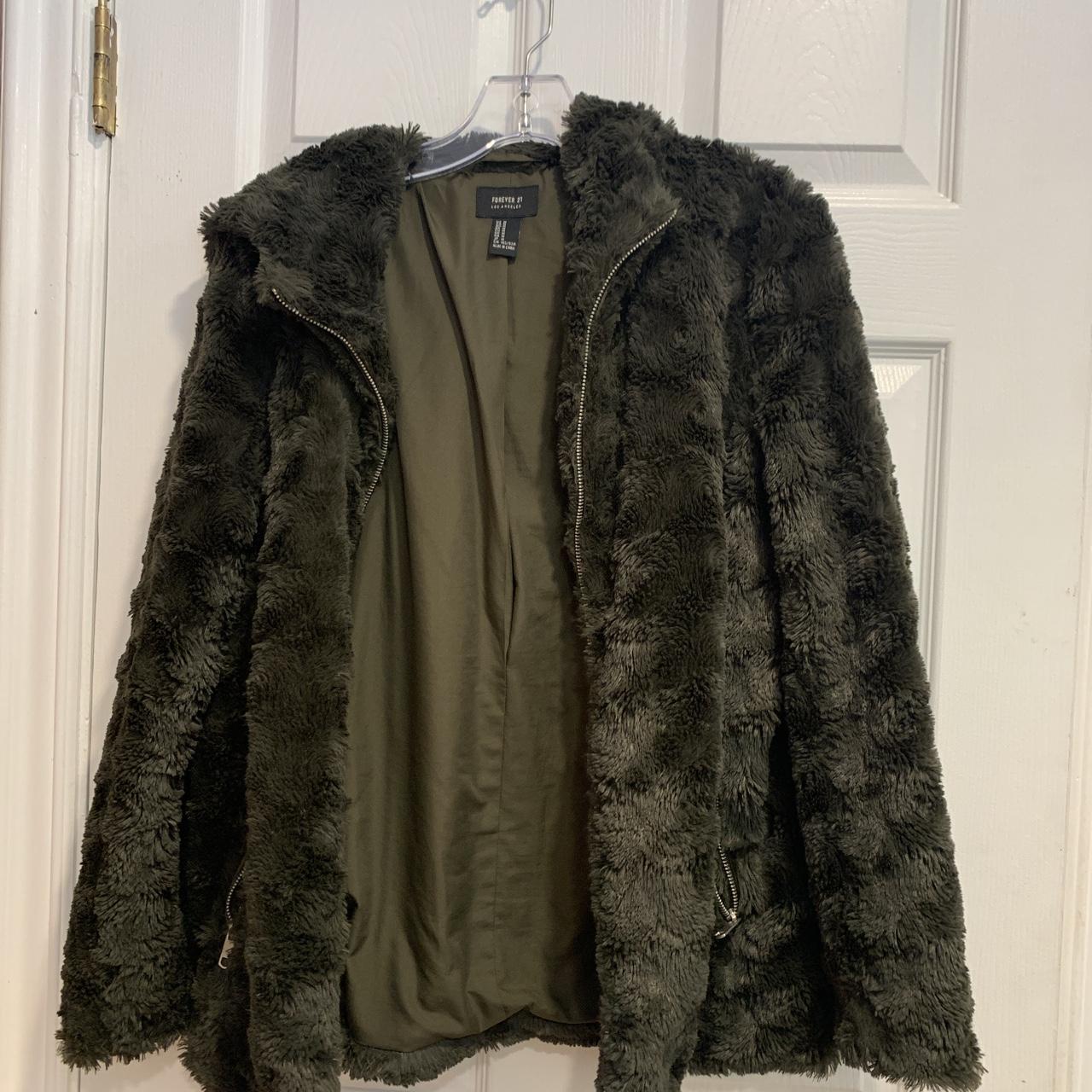 Green fur, forever 21 zip up hoodie! Only worn a... - Depop