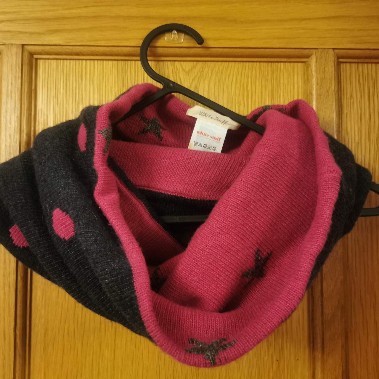 White Stuff Women's Navy and Pink Scarf-wraps | Depop