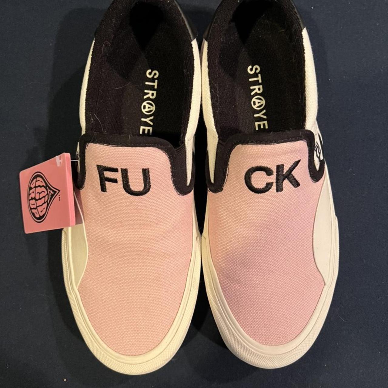 STRAYE Men's Pink and White Trainers | Depop
