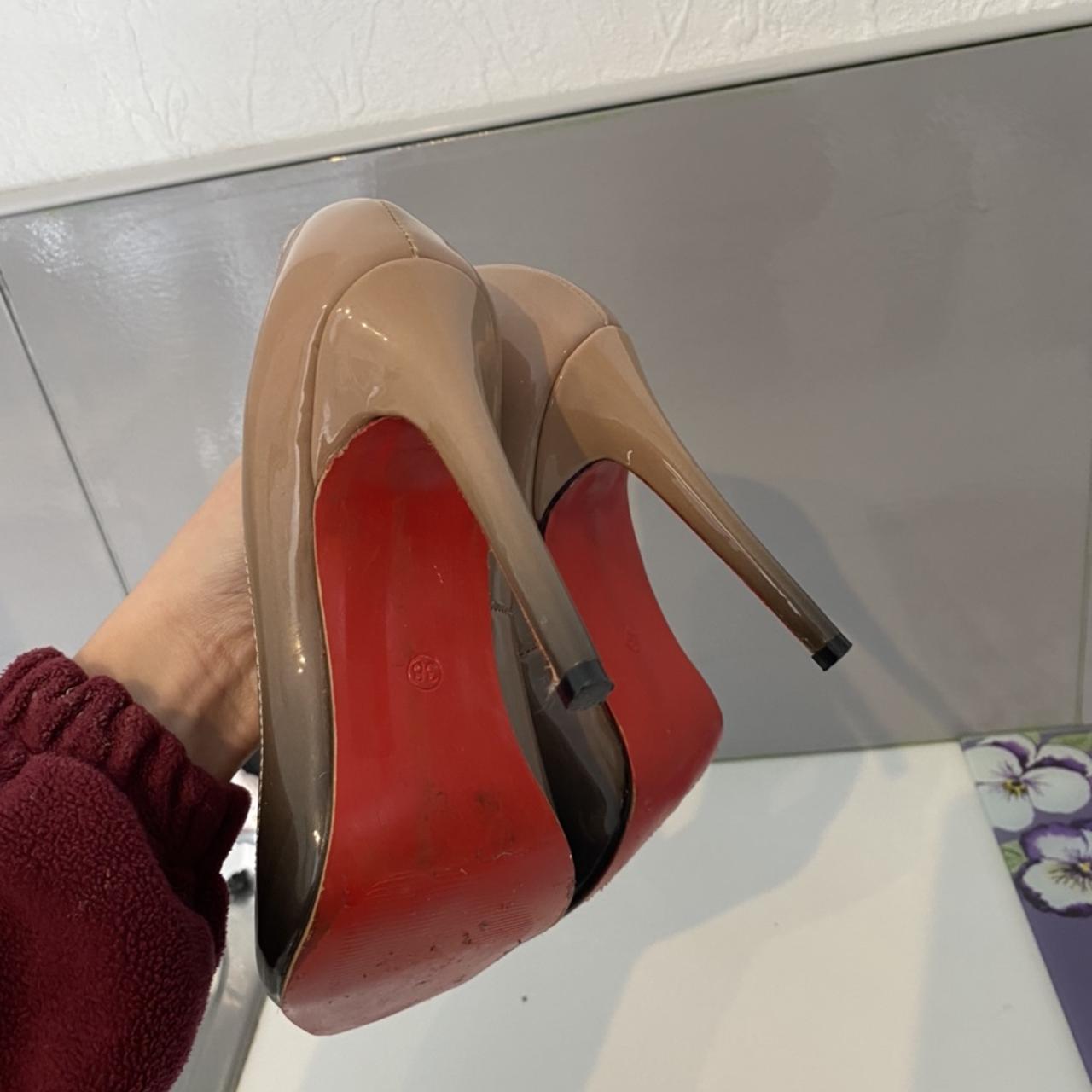 Size 5 womens Heels - exclusive - Depop