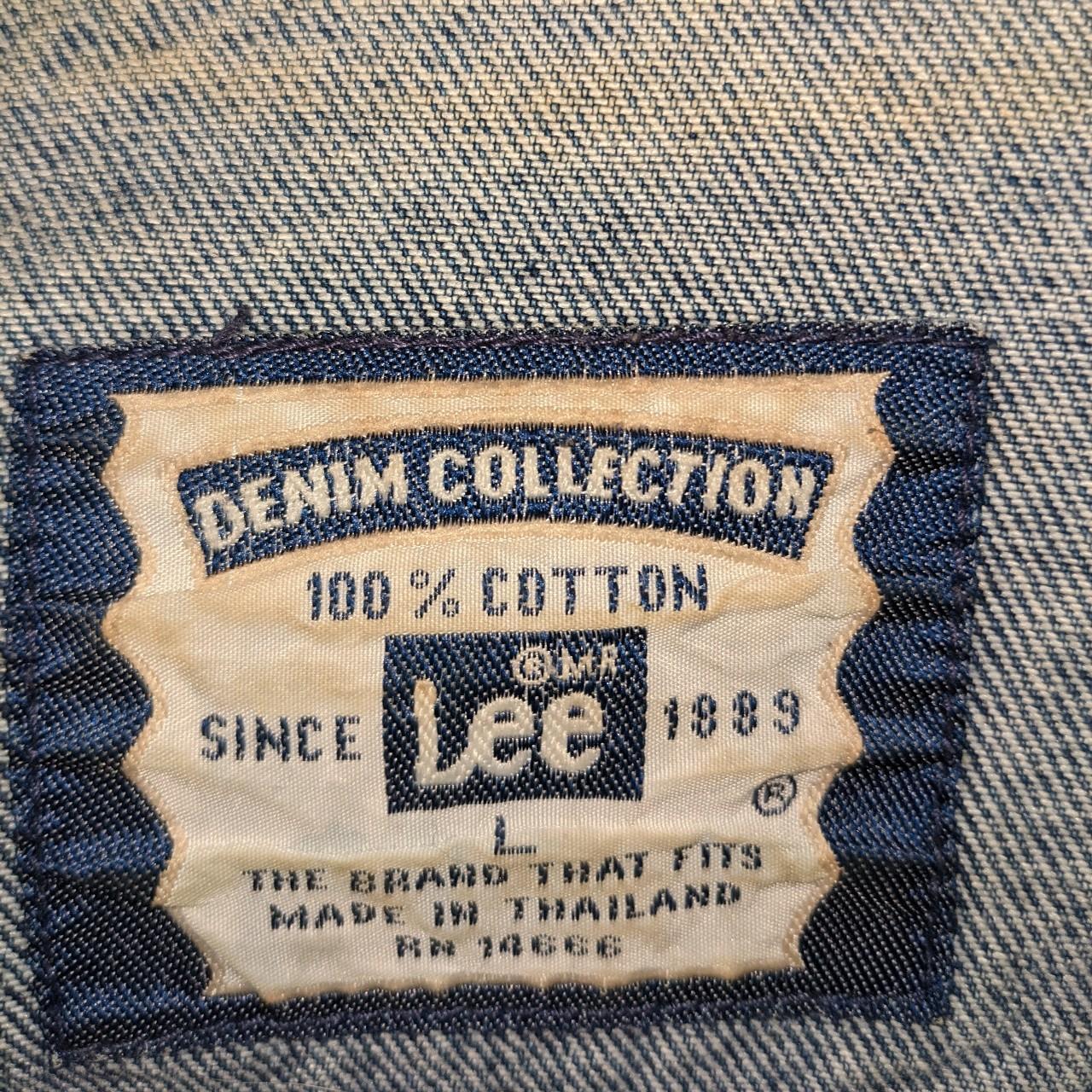oversized, vintage lee denim jacket 🧸bought in... - Depop