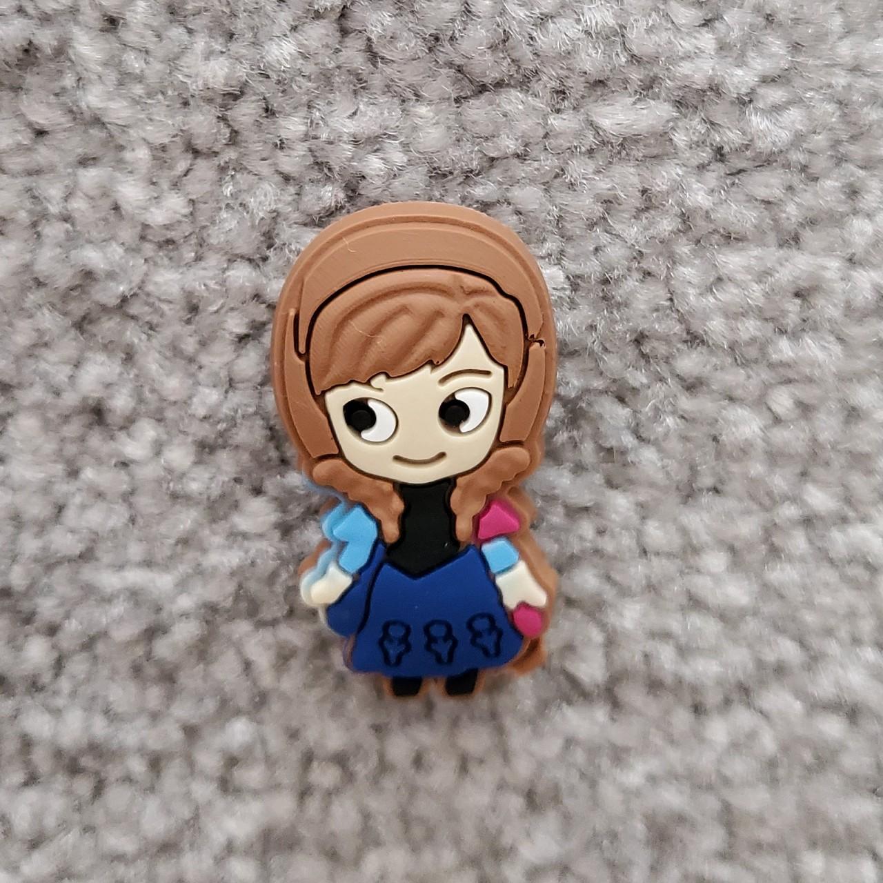 Super Cute Disney Frozen Anna Crocs accessory badge... - Depop