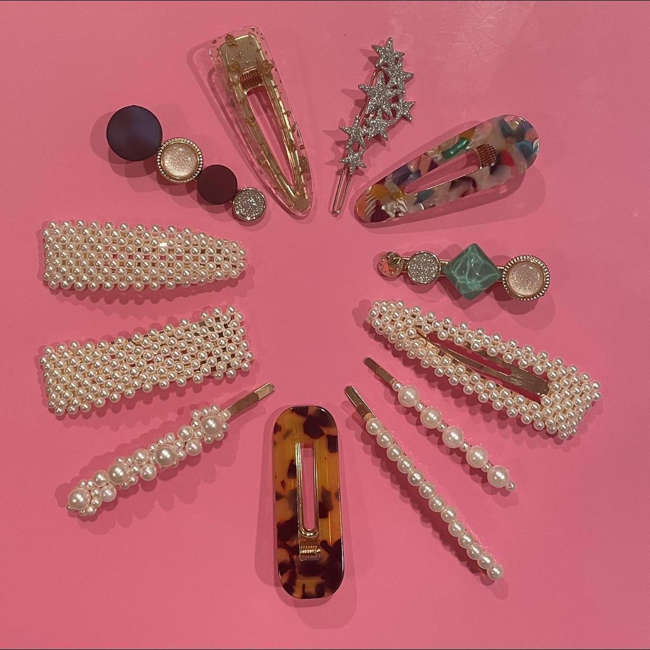 assorted hair clips, never used - Depop