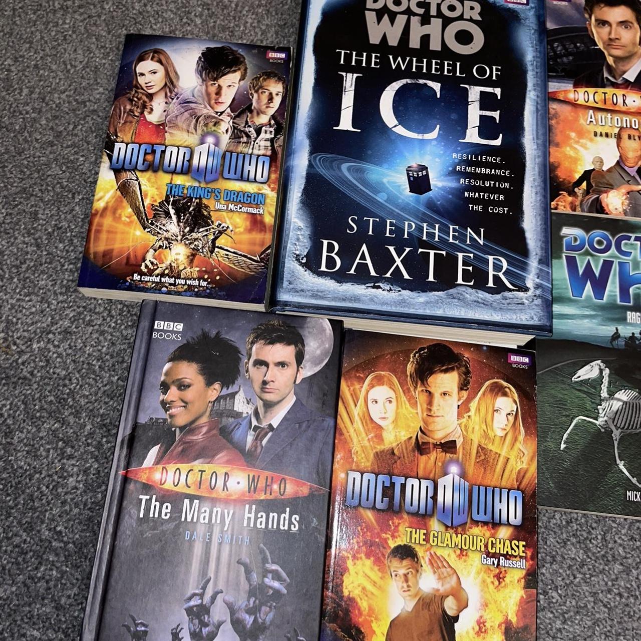 Doctor who book bundle happy to sell separately. X6... - Depop