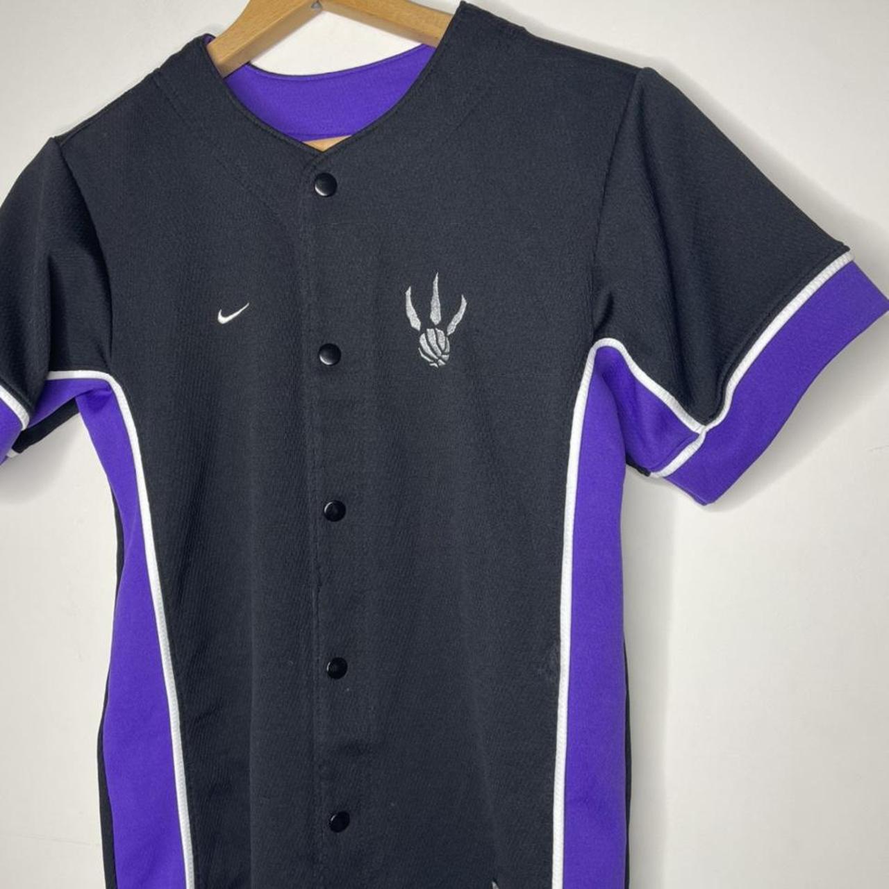 Vintage Nike Toronto Raptors Jersey Shooting Shirt... - Depop