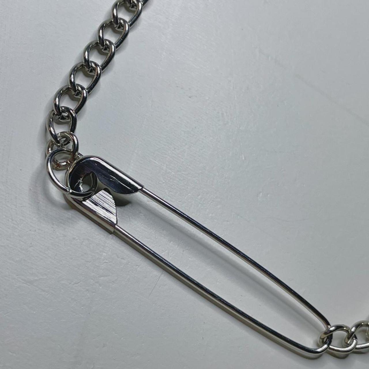 Safety pin silver connector necklace • Lmk how long... - Depop