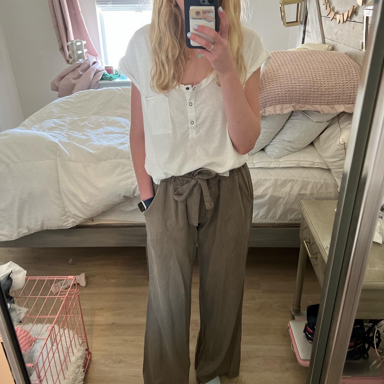 Green flowy pants Cute for like summer and fall... - Depop