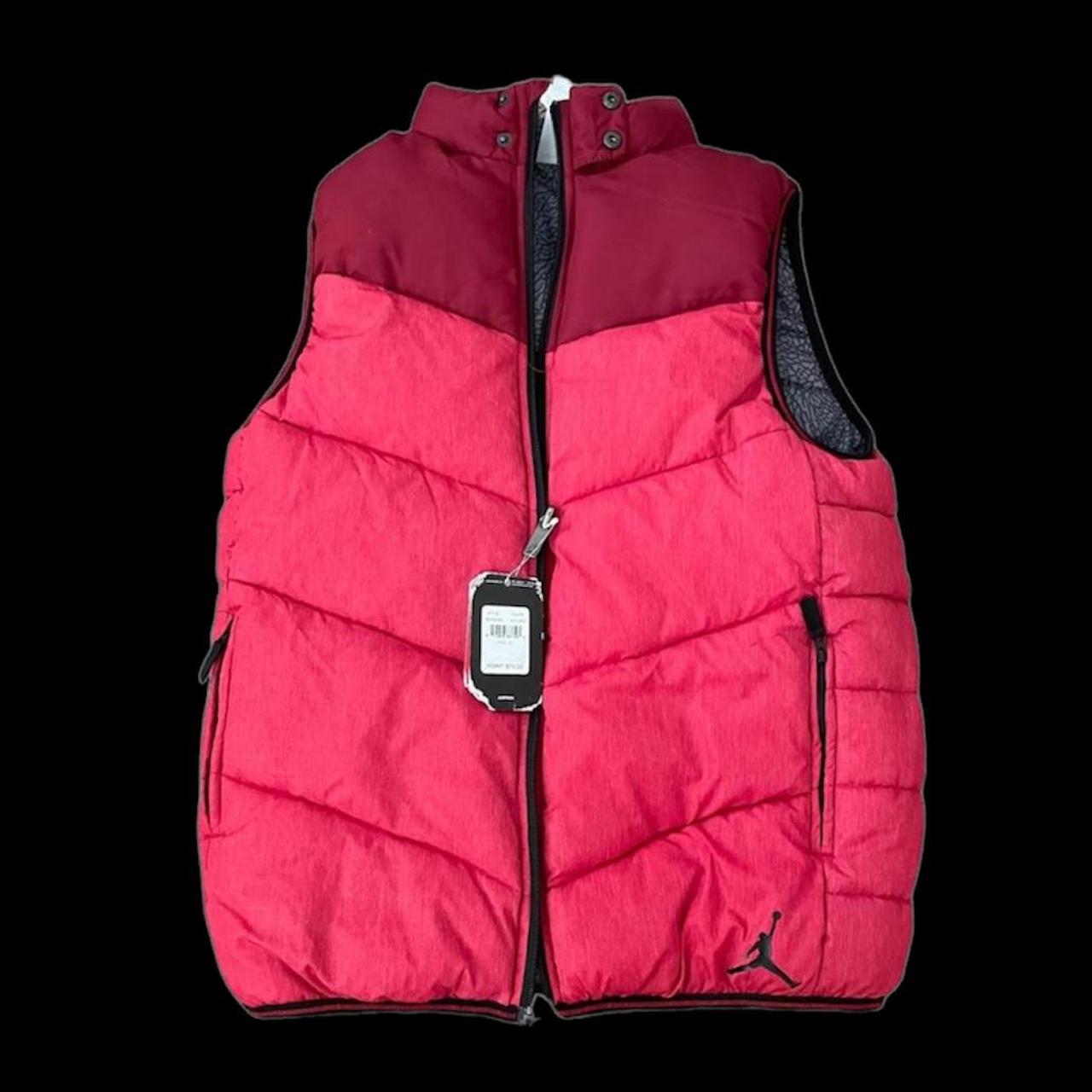 Jordan Men's Red and Black Gilet | Depop