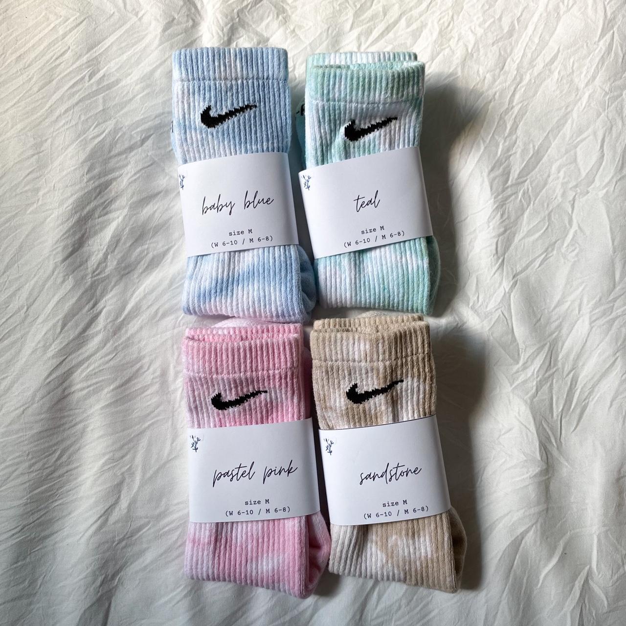 Nike Women's multi Socks | Depop