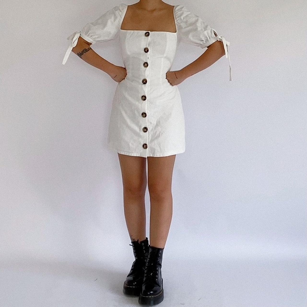 Superdown white mini dress Brand new Size S -... - Depop