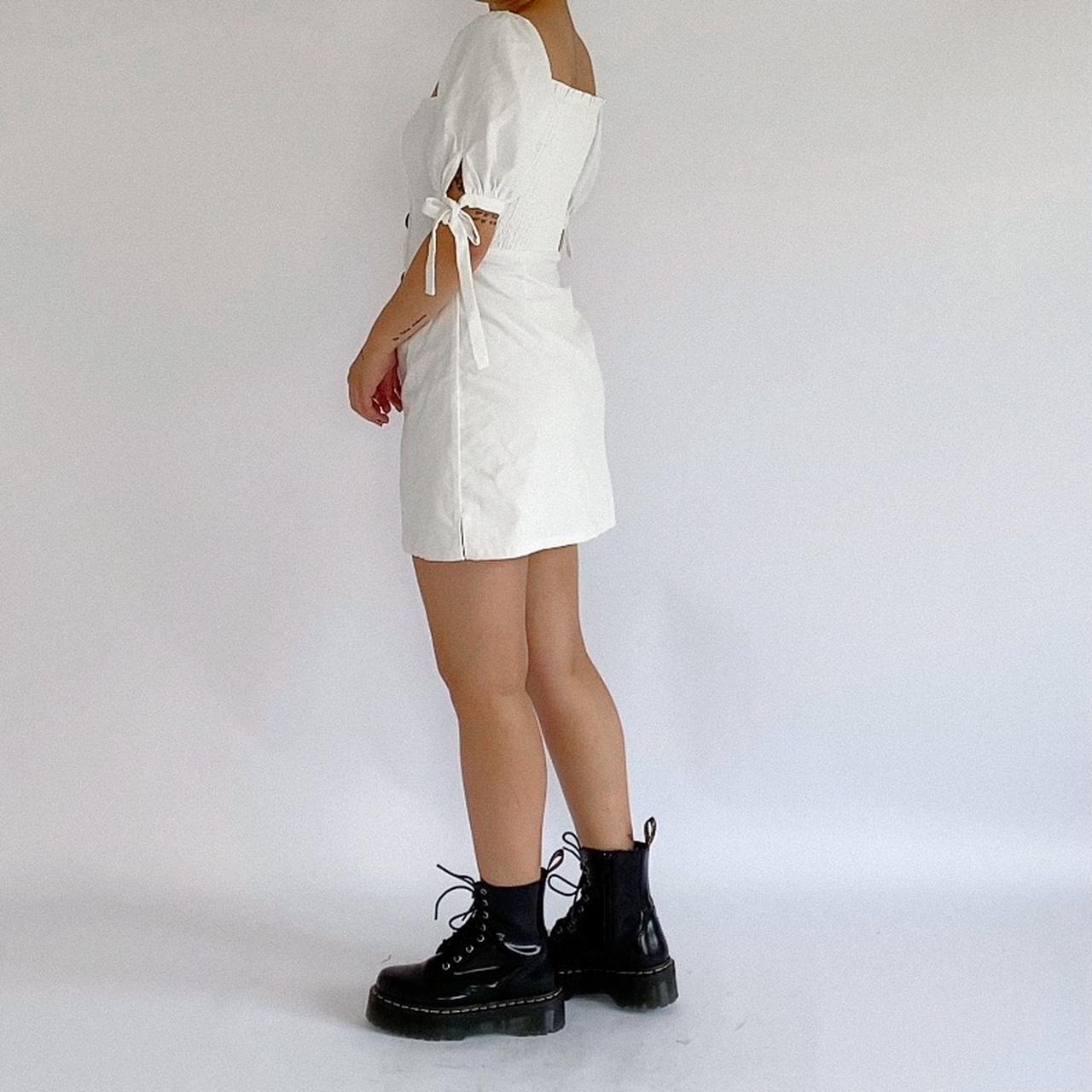 Superdown white mini dress Brand new Size S -... - Depop