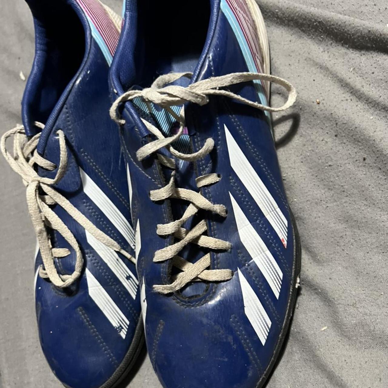 Adidas f10 football shoes size 9 - Depop