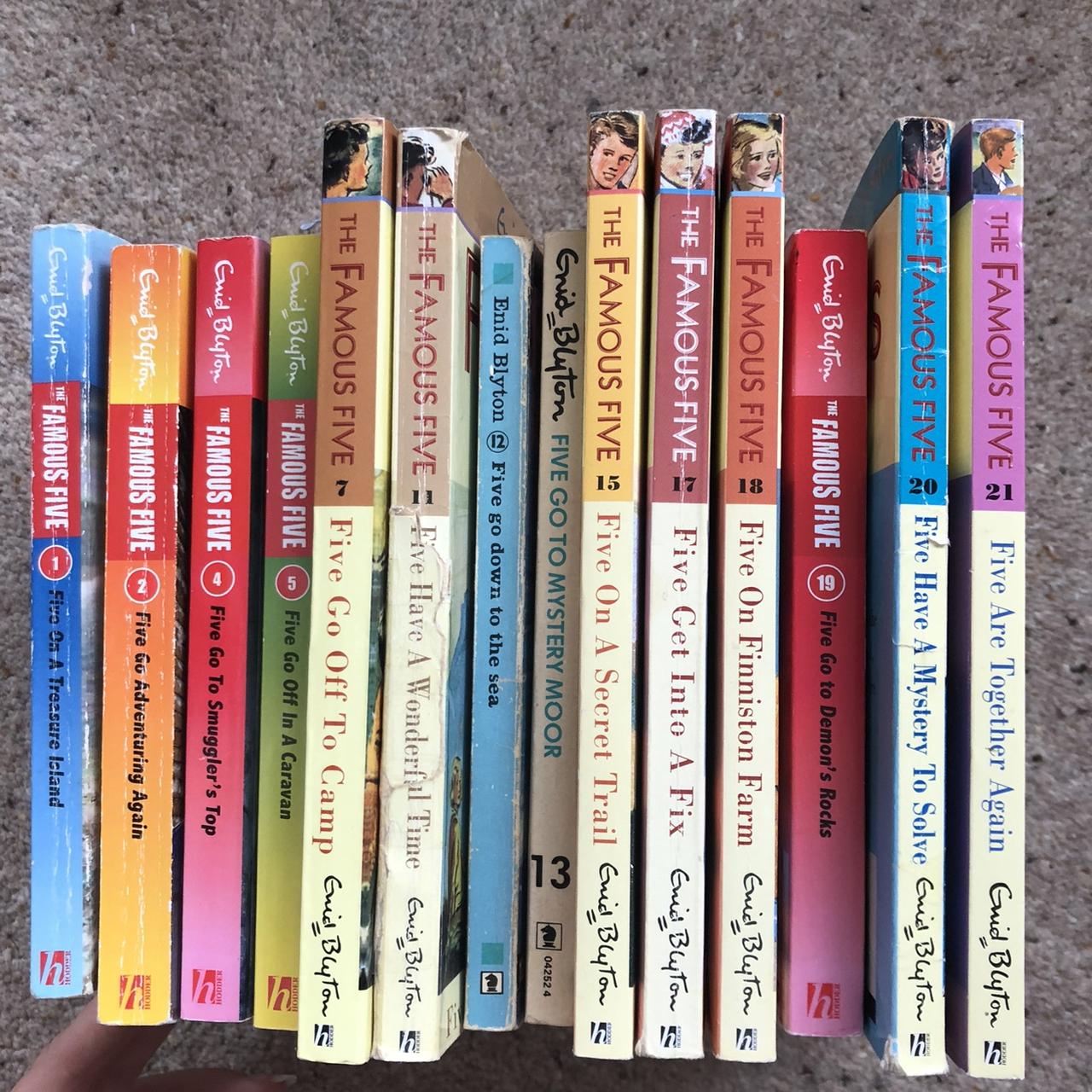 Famous 5 books 5 books for £10+ £3 shipping - Depop