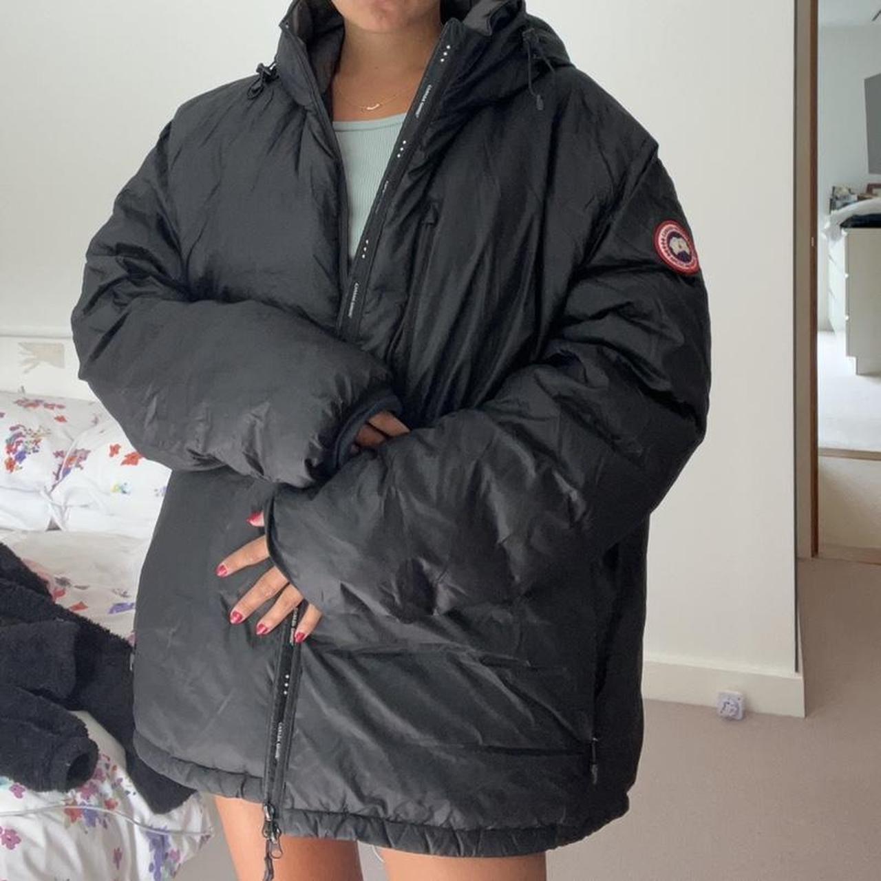Canada Goose puffer coat size 2XL | Depop
