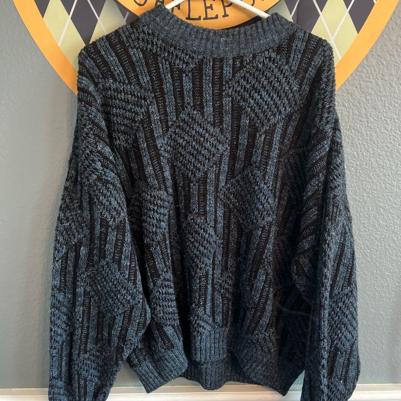 Mens patterned Sweater (It’s kinda scratchy tho) - Depop