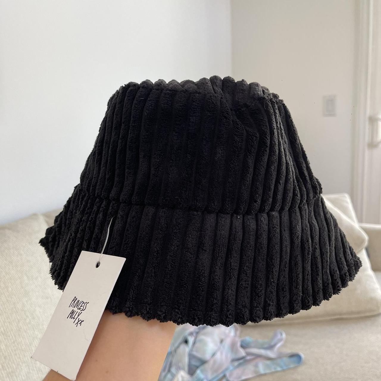 Princess Polly thick cord bucket hat NWT - Depop