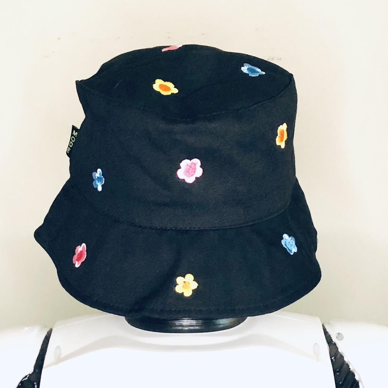 Women's multi Hat | Depop