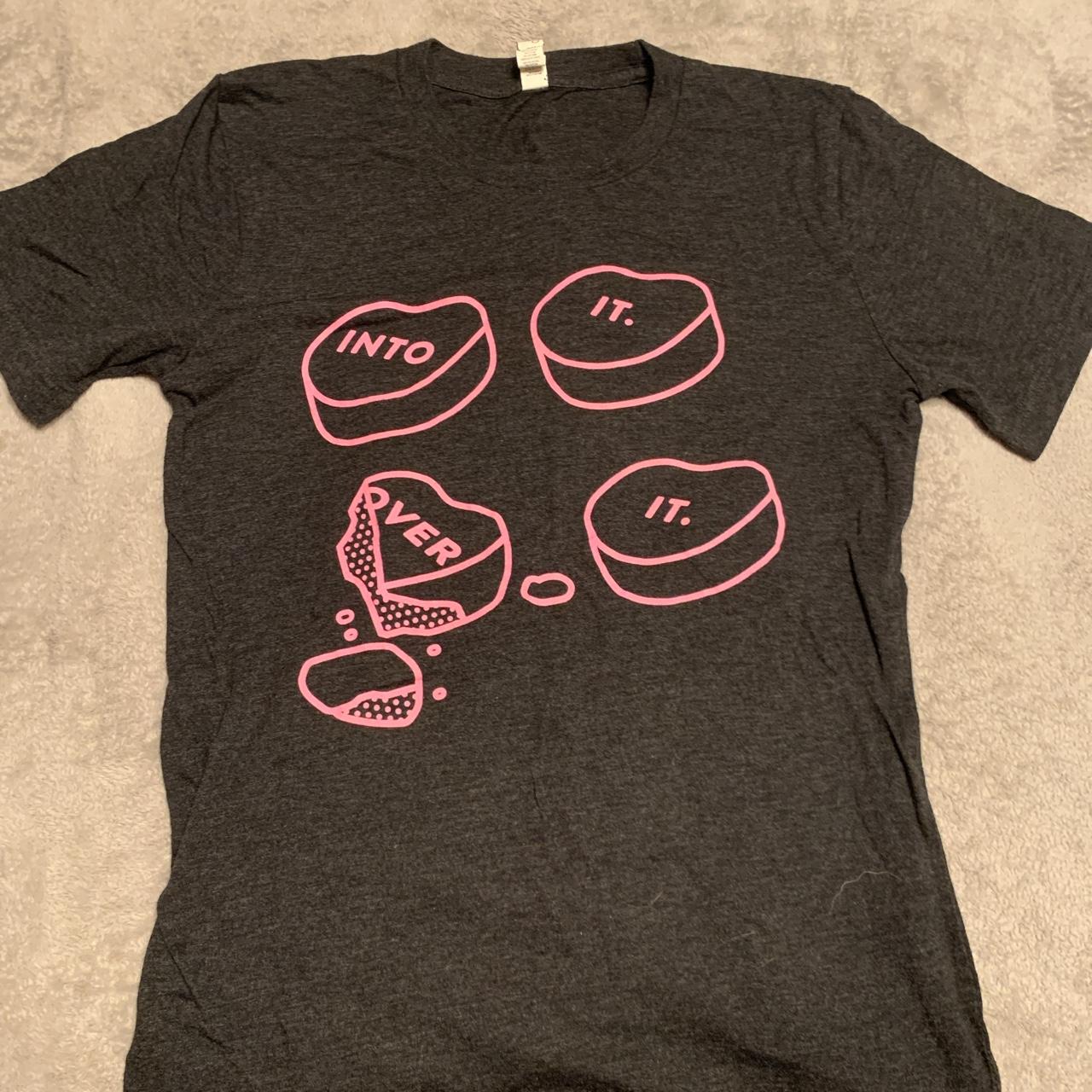 Heather gray into it over it shirt in size... - Depop