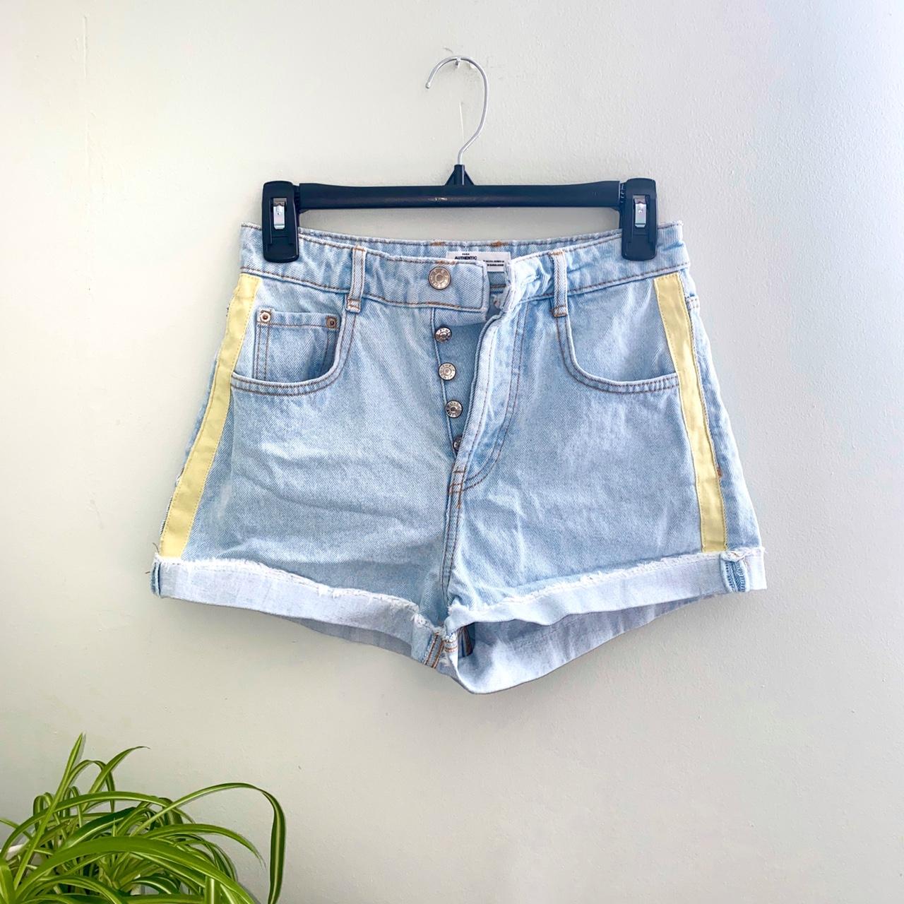 Zara Women's Yellow and Blue Shorts | Depop