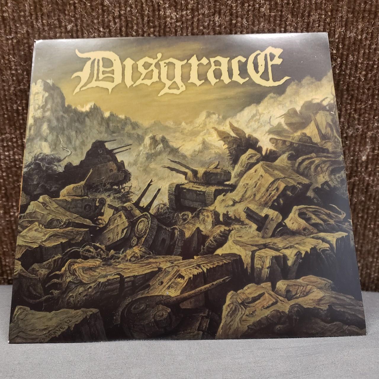 DISGRACE/HARNESS SPLIT 7" - RED /200 #lockinout... - Depop