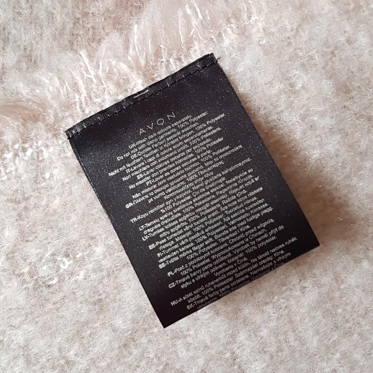 Avon nude pink and cream soft large blanket... - Depop