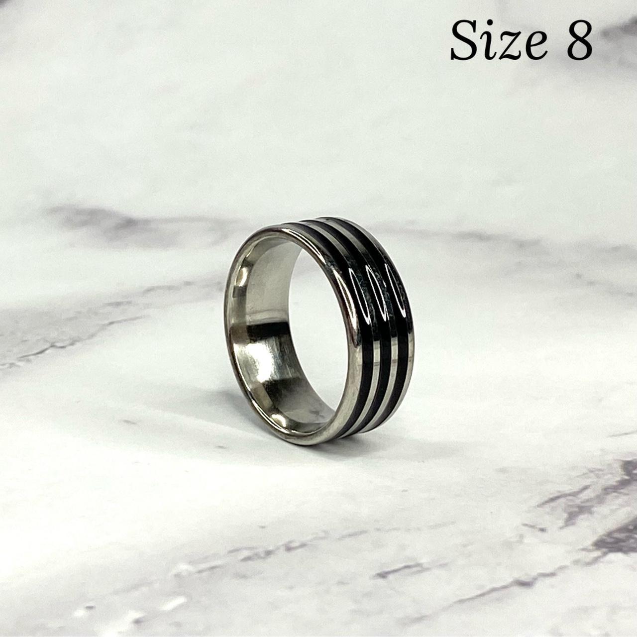 Stainless steel simple black & silver stripe ring ... - Depop