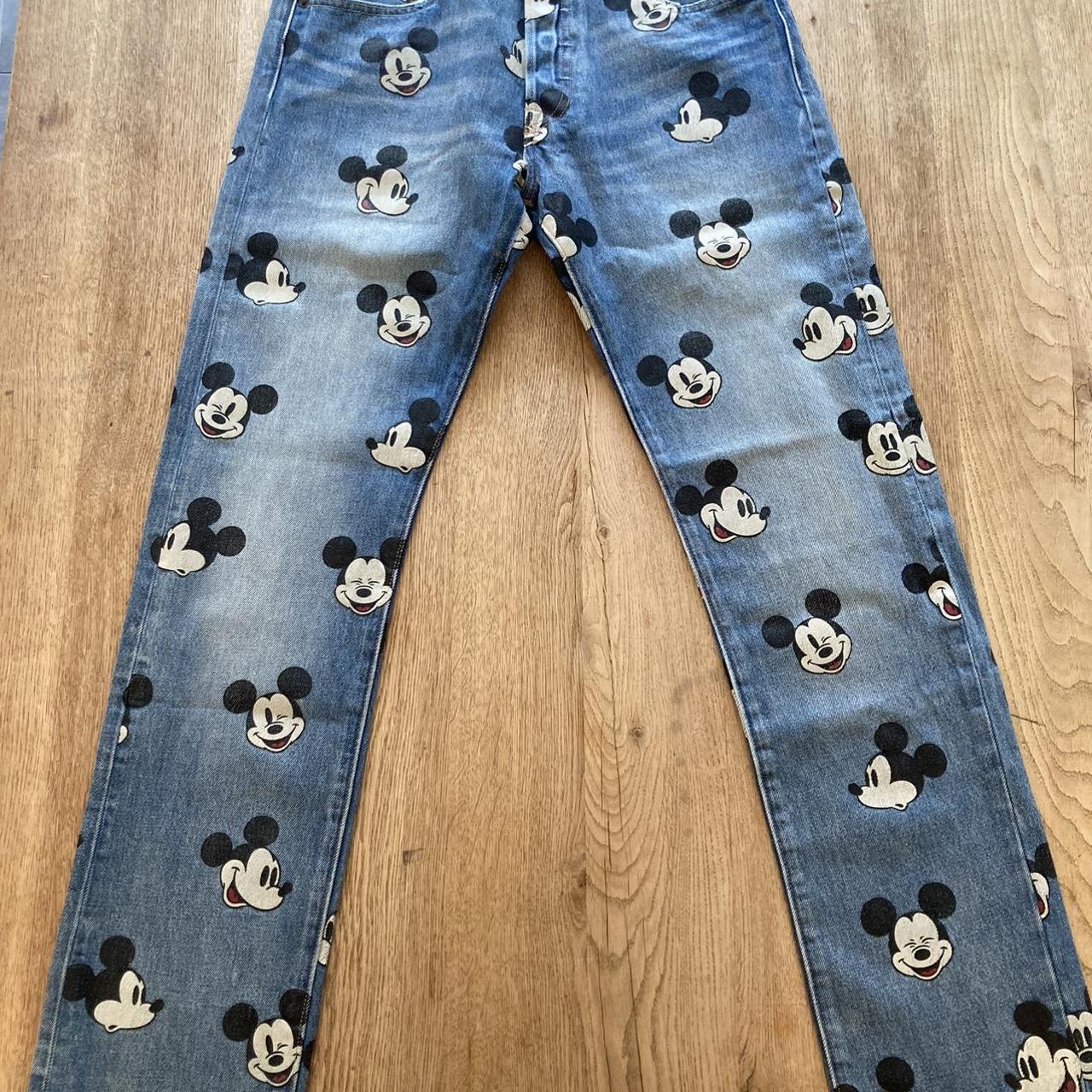 Levis 501 mickey mouse store