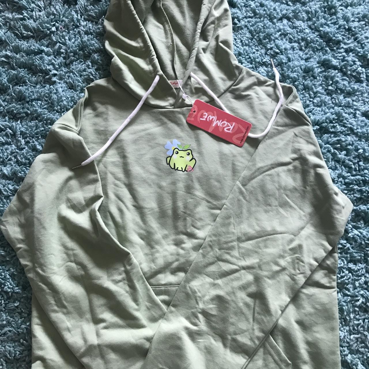 Romwe green frog jumper size XS, with tags - Depop