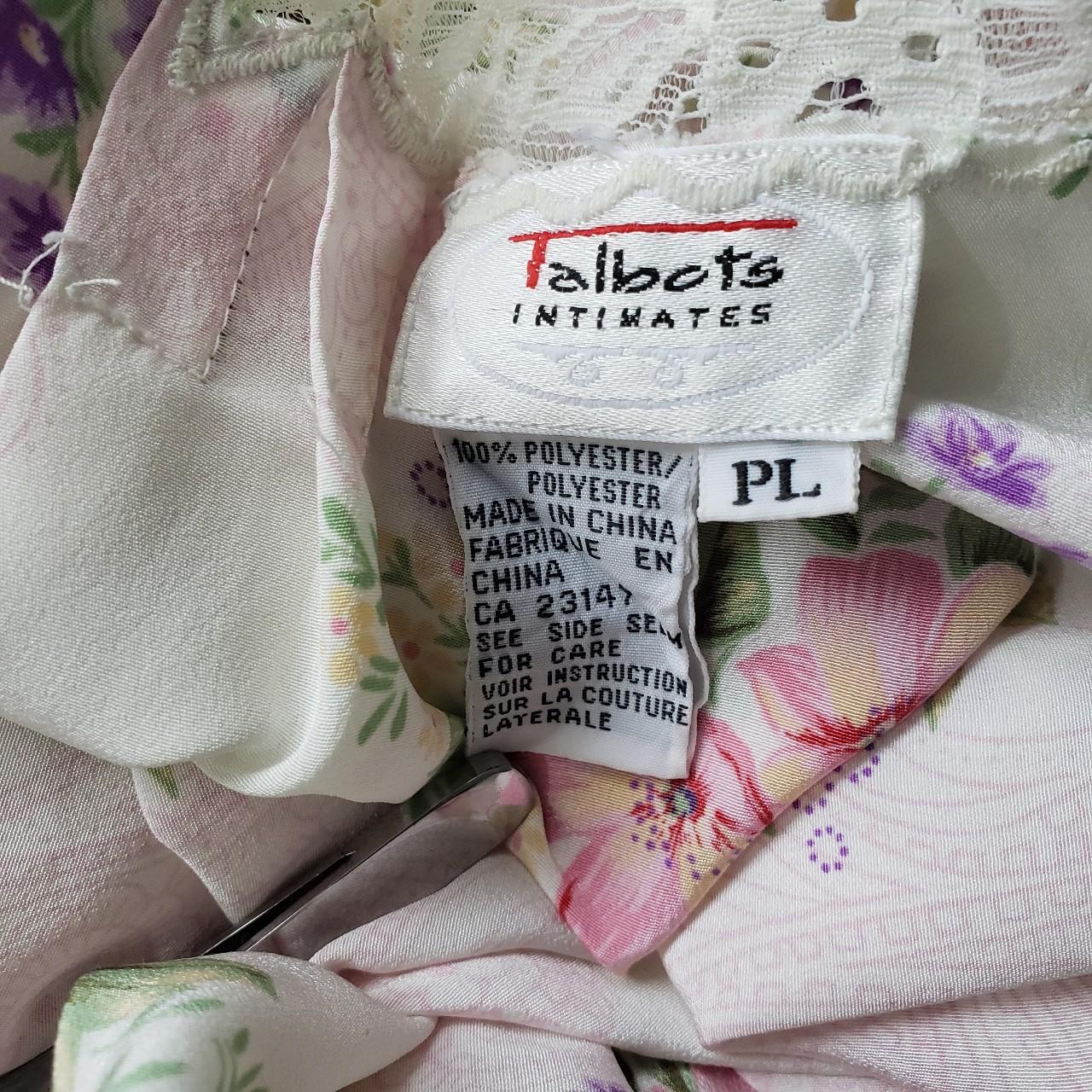 TALBOTS INTIMATES Floral W/ Lace Details Petite Size... - Depop