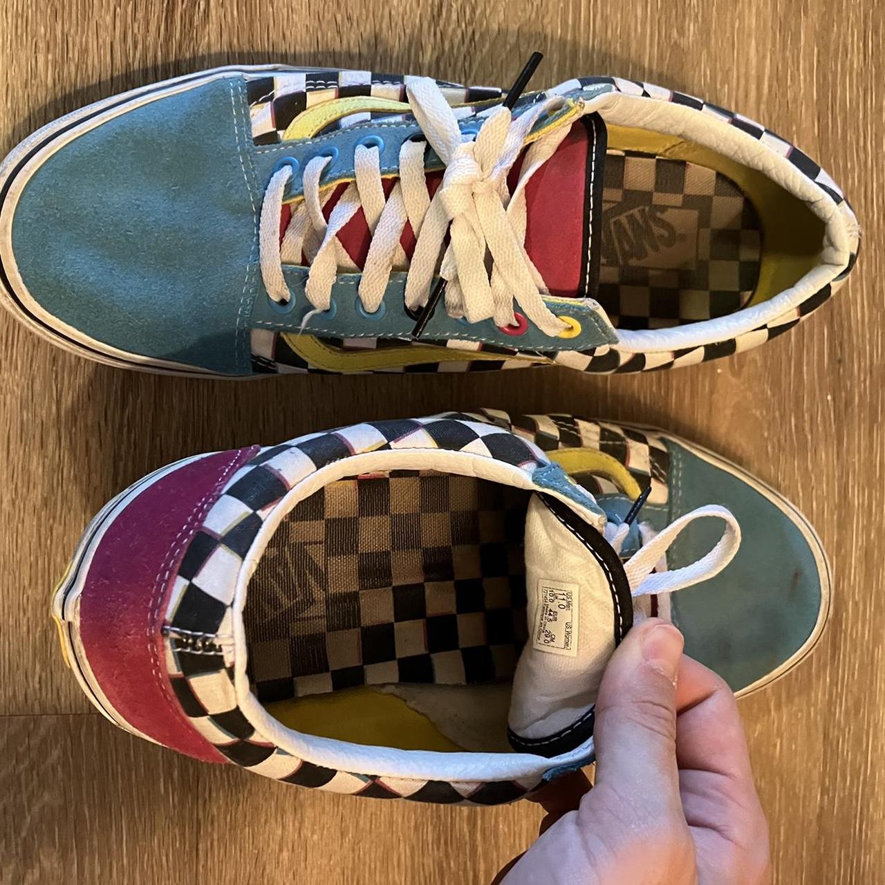 Modern blue Vans Shoes These are tri color... - Depop