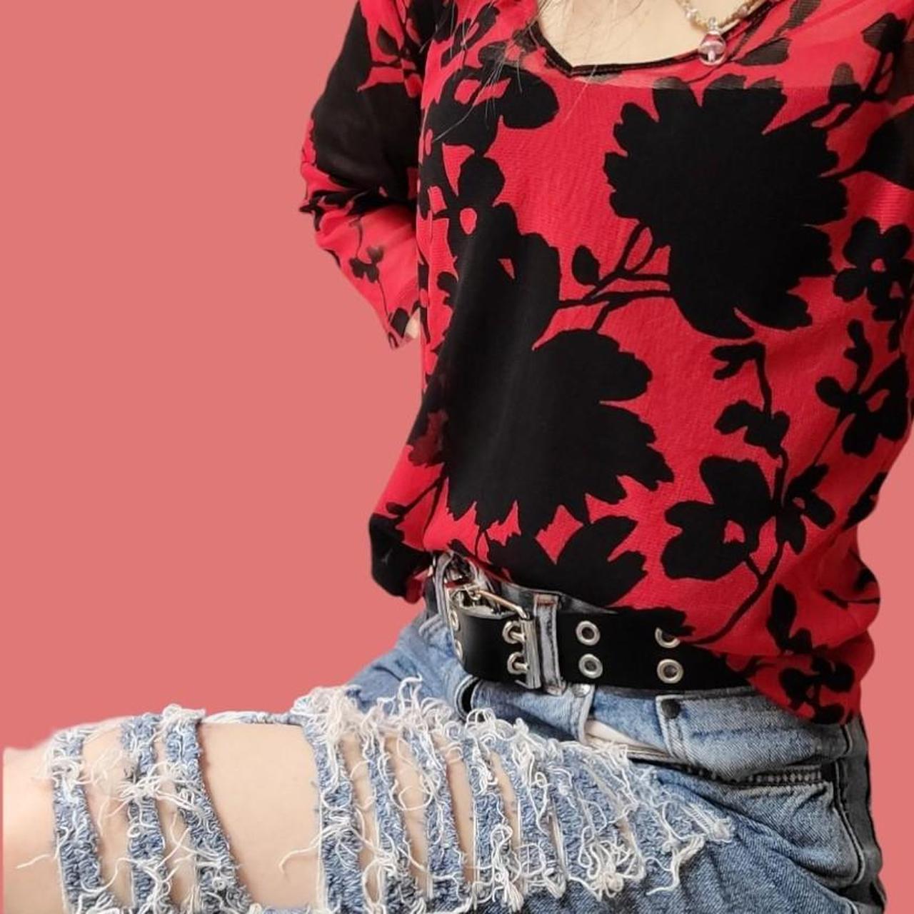 Red and black ADORABLE blouse! 😭 Has little flower... - Depop