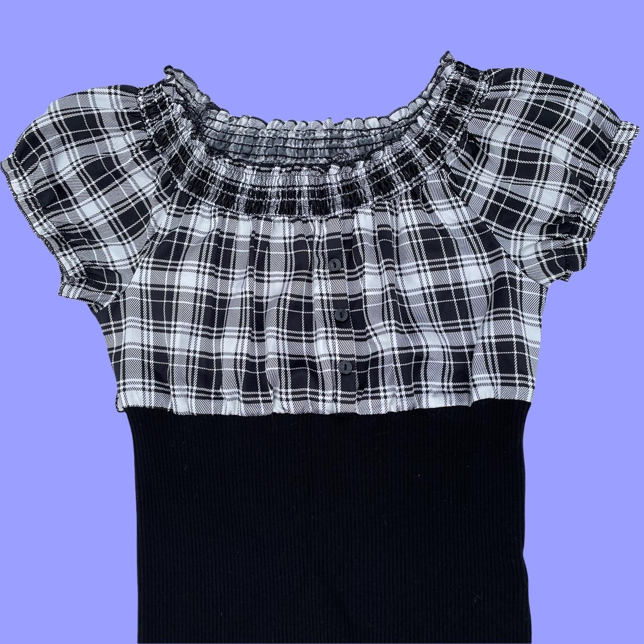Vintage early 2000s Milkmaid Plaid Top vintage Y2K... - Depop