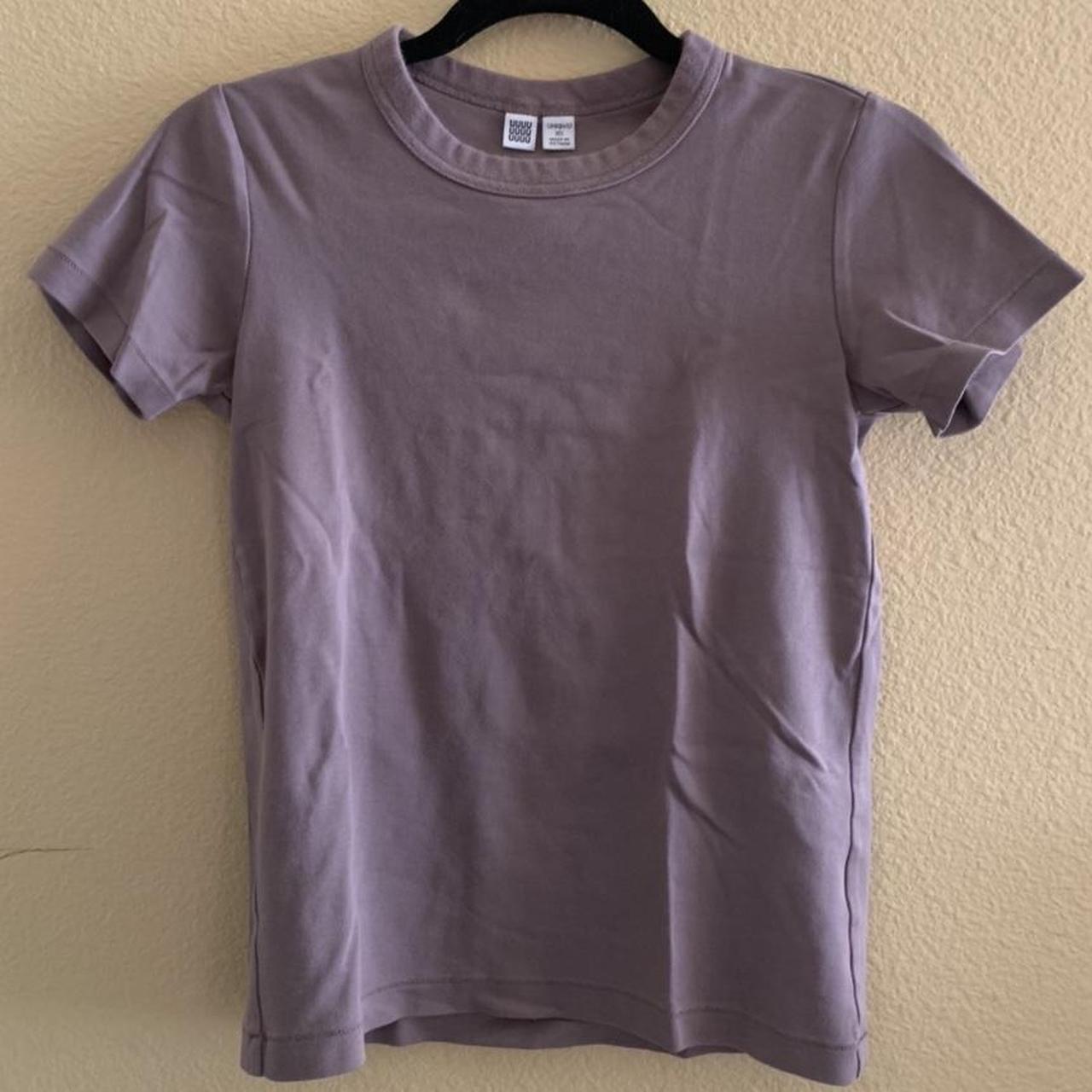 Basic mauve tshirt from UNIQLO No stains or flaws,... - Depop