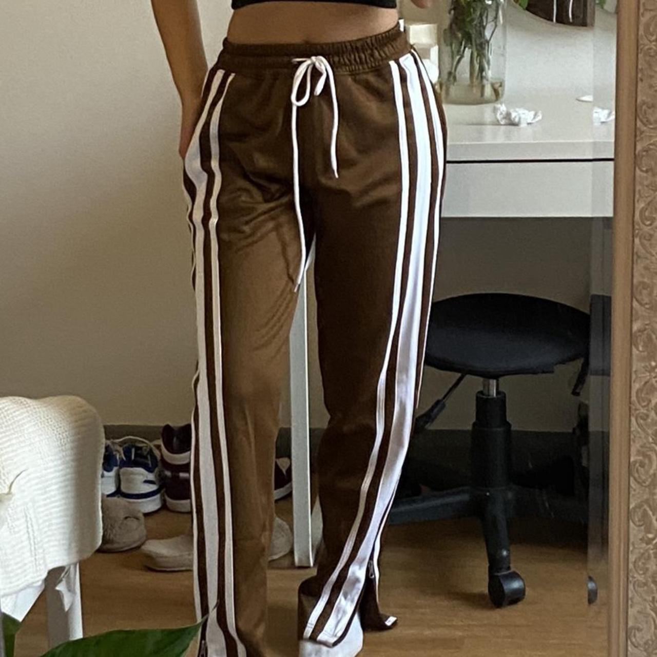 PrettyLittleThing Women's Brown and White Joggers-tracksuits | Depop