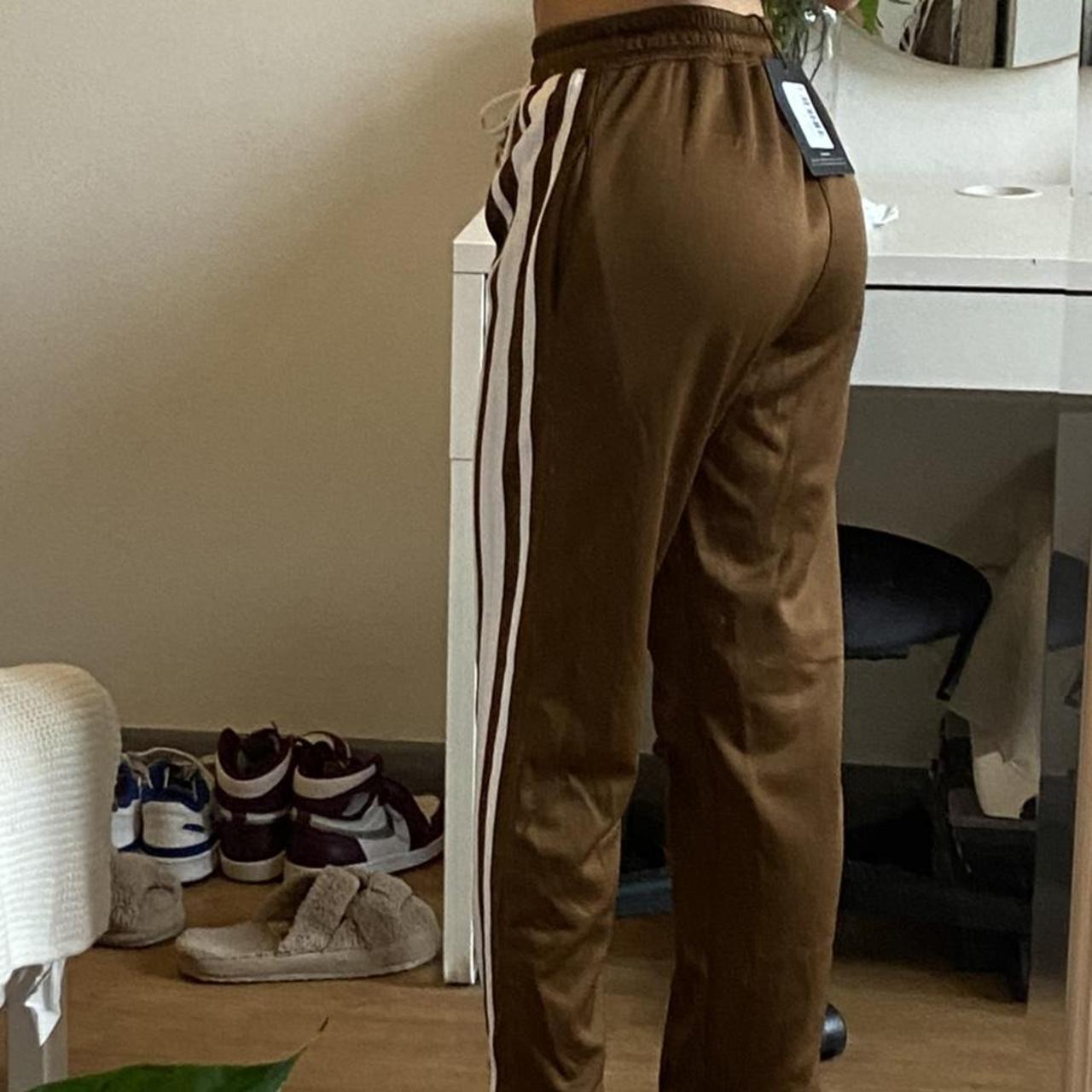 PrettyLittleThing Women's Brown and White Joggers-tracksuits | Depop
