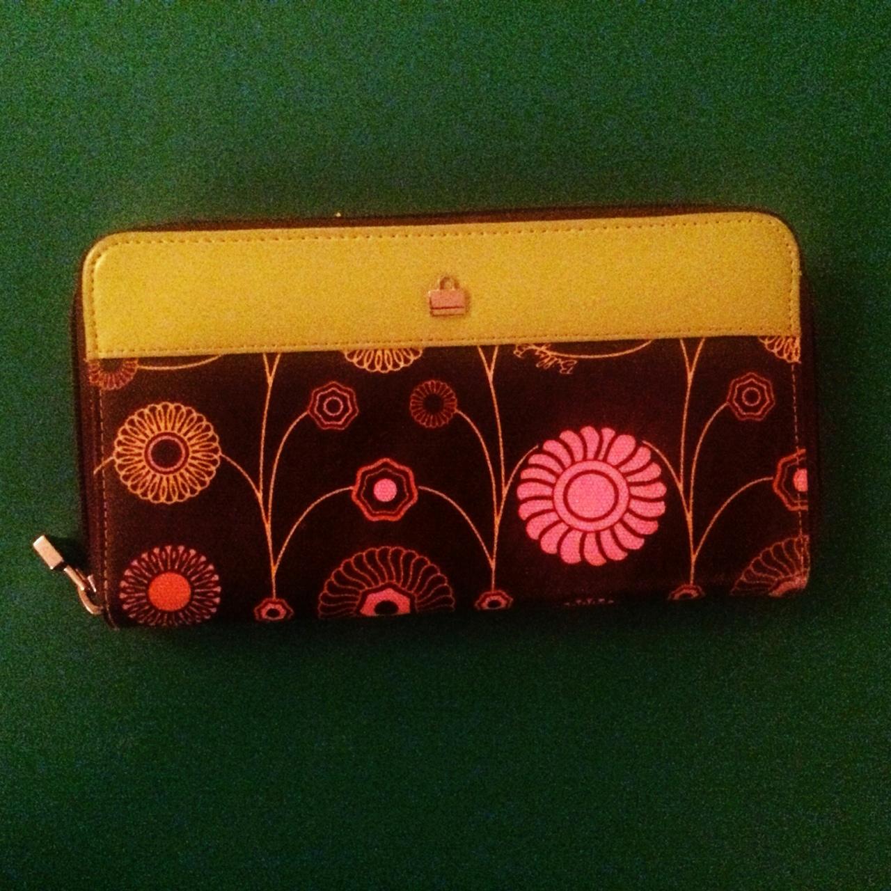 Billy Bag London Purse. Zip for coins and 6 slots... - Depop