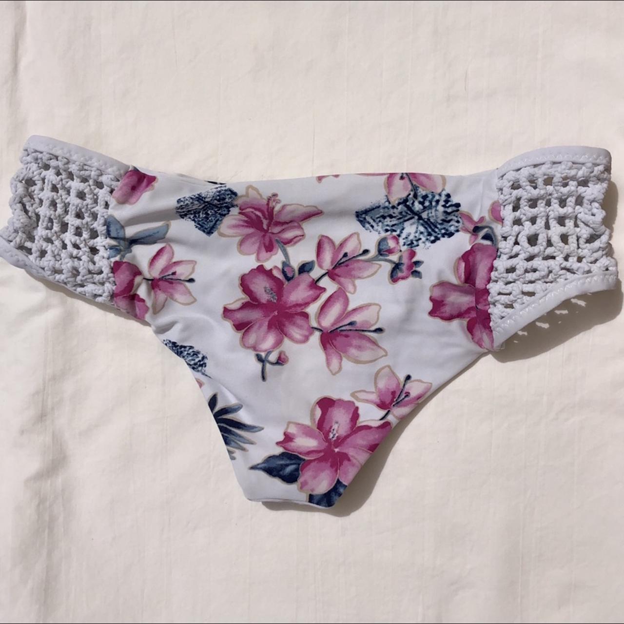 Reversible Frankie’s Bikini bottoms featuring a... - Depop