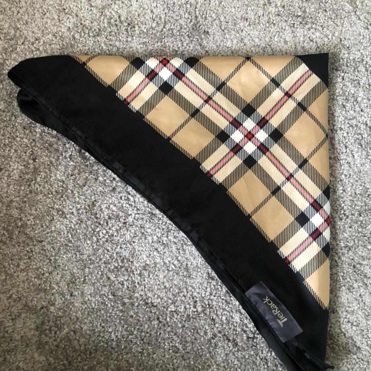 Silky chequered scarf by TIE RACK Made in... - Depop