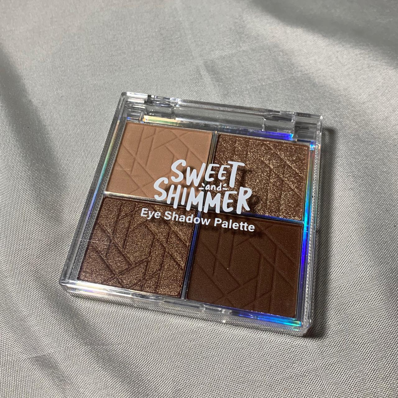 Ulta Small Eyeshadow Palette FREE USA SHIPPING... - Depop