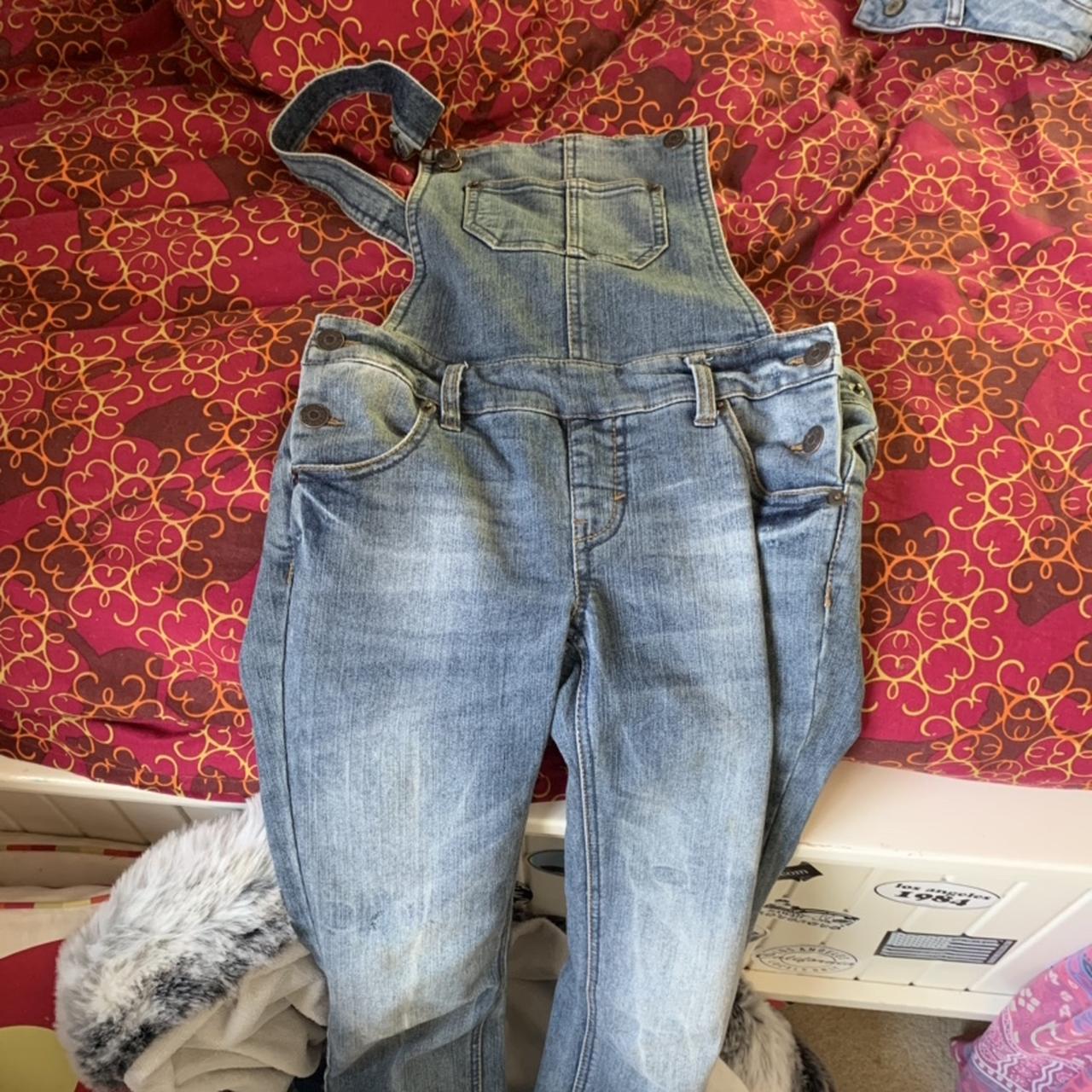 Overalls -xs -too small on me -might be good to cut... - Depop