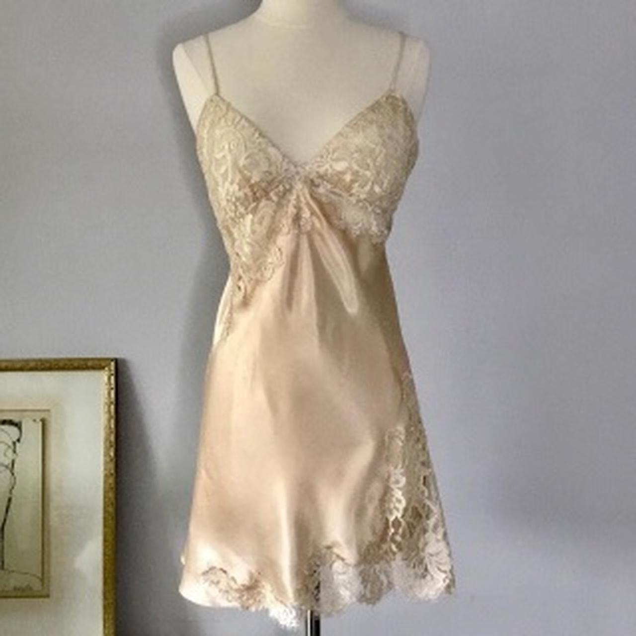 La Perla Women's Tan and Cream Robe | Depop