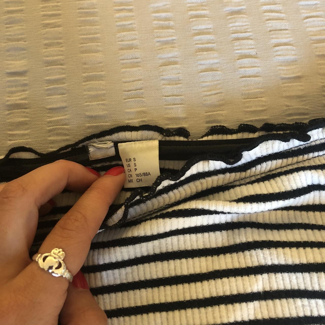 Stripey off the shoulder H&M long sleeve crop top ,... - Depop