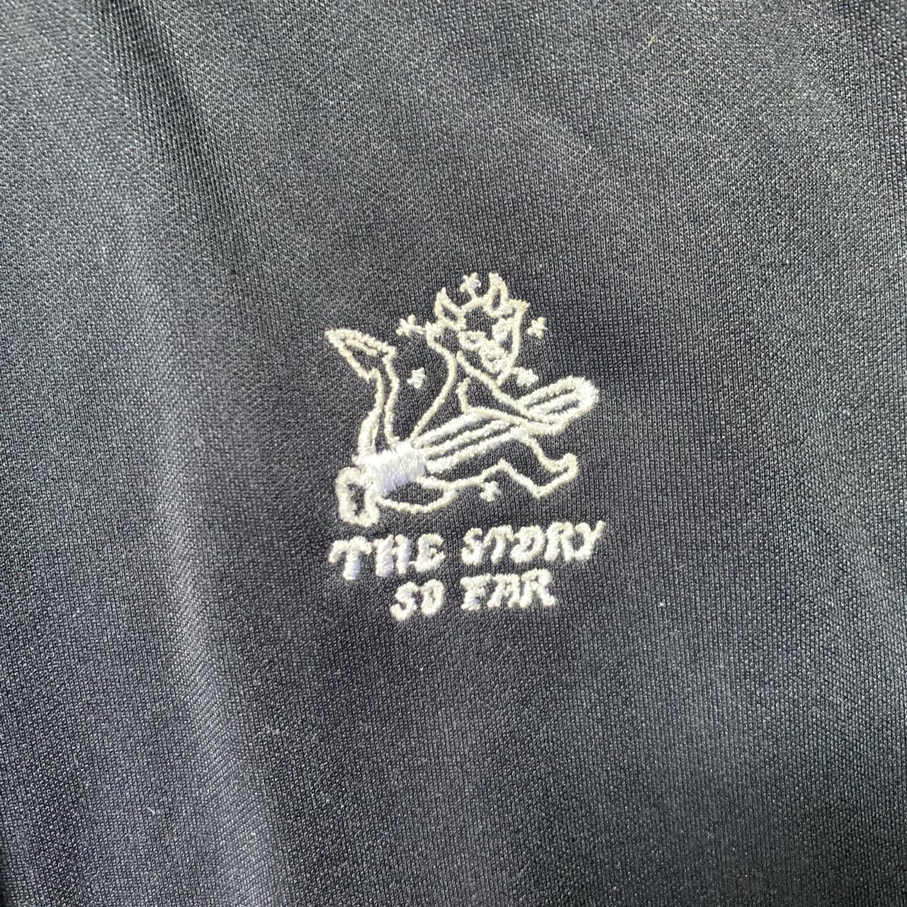 Hot Topic Men's Navy and White Jacket | Depop