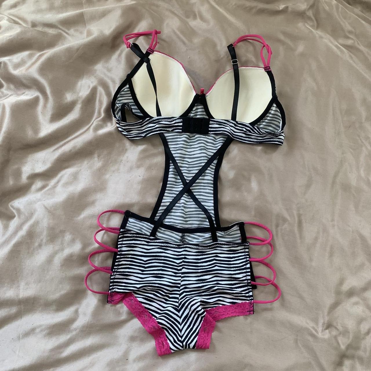 Y2K Hot Zebra Print Lingerie Outfit wired bra with... - Depop