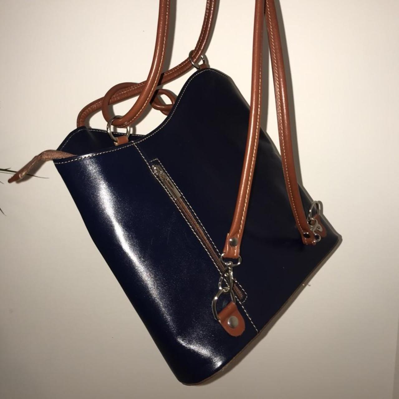 This unique Vera Pelle purse doubles up as a... - Depop